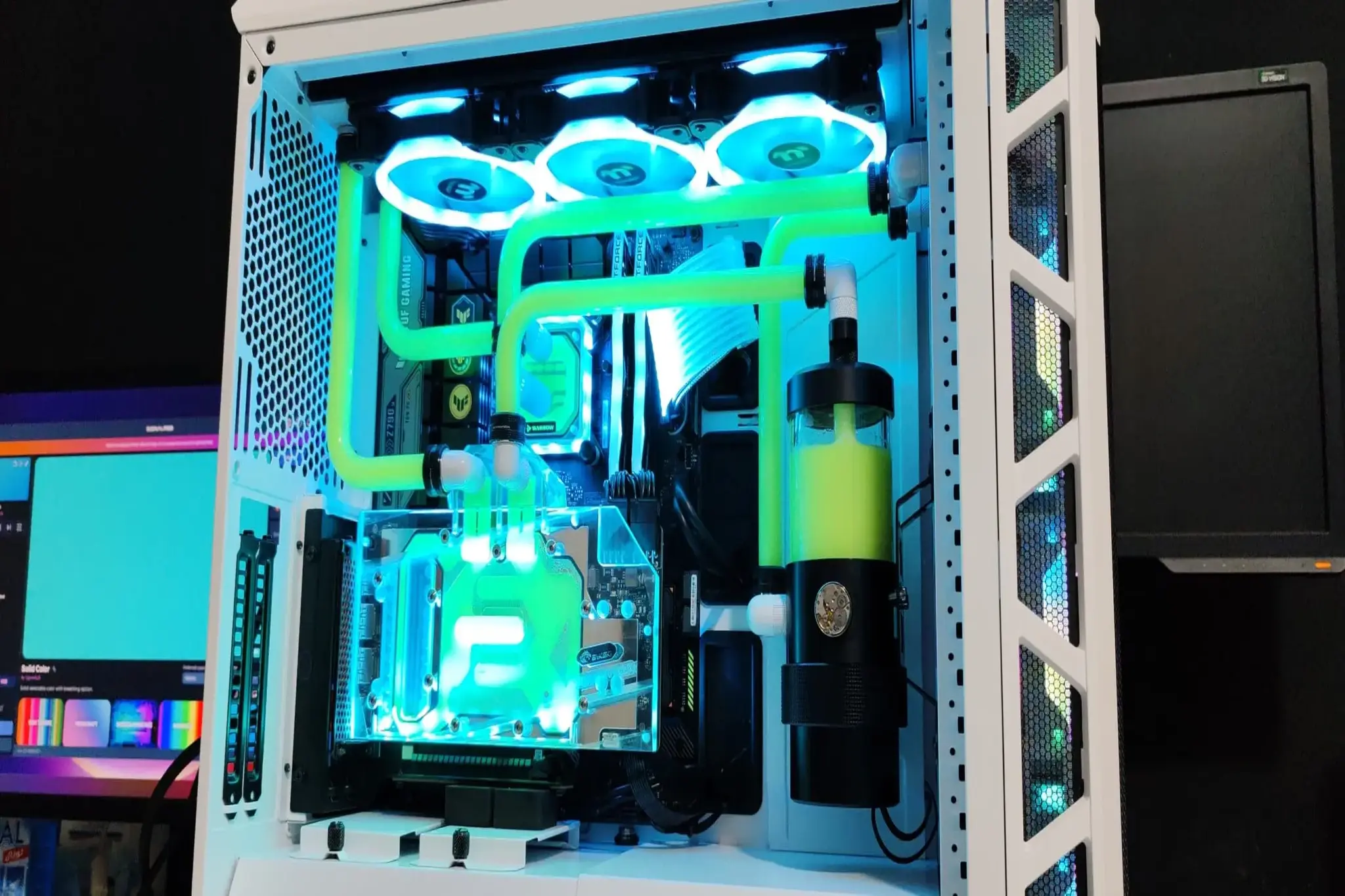 Performa PC – Performance Reinvented